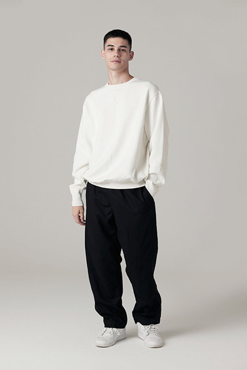 UN-USELESS（アンユースレス）｜10年着てもヘタれない洗えるタフなニットブランド