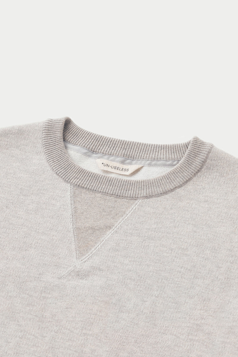 UN-USELESS（アンユースレス）｜10年着てもヘタれない洗えるタフなニットブランド