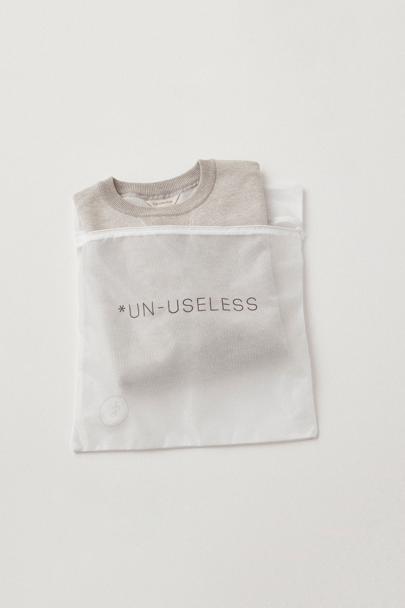 UN-USELESS（アンユースレス）｜10年着てもヘタれない洗えるタフなニットブランド