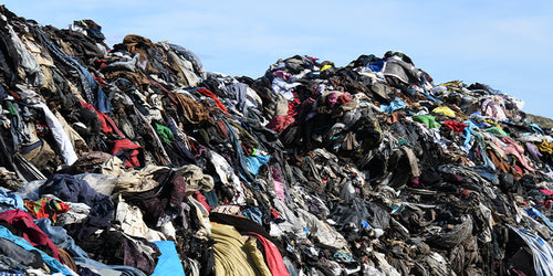 UN-USELESS（アンユースレス）｜10年着てもヘタれない洗えるタフなニットブランド